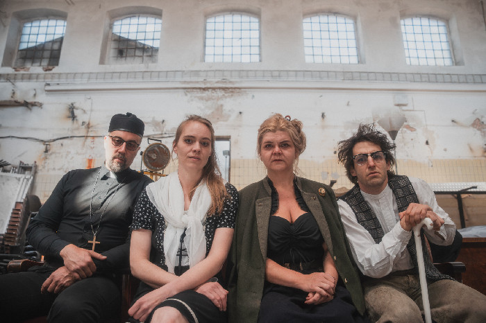 Theater :: Thomas Kodnar